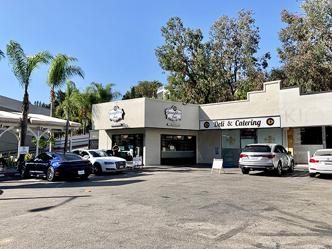 Palm trees and pastrami - only in California could this combination feel so perfectly right.