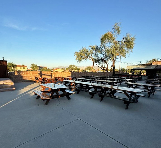 The outdoor seating area doesn't just offer fresh air&mdash;it offers perspective. Mountains in the distance remind you why people fell in love with Arizona in the first place.