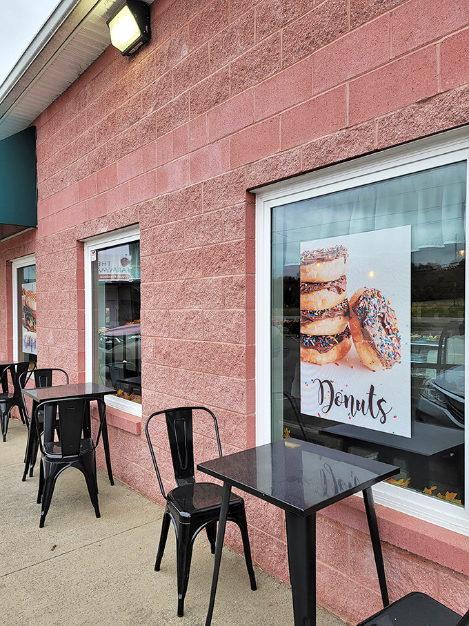 Outdoor seating lets you enjoy your 8 Sisters treats al fresco. Those black metal chairs have witnessed countless first bites and the smiles that inevitably follow.