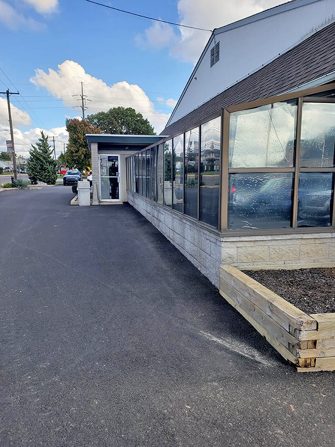 Even on rainy days, this modest exterior beckons with promises of warmth inside. Like a lighthouse for the hungry and road-weary. 