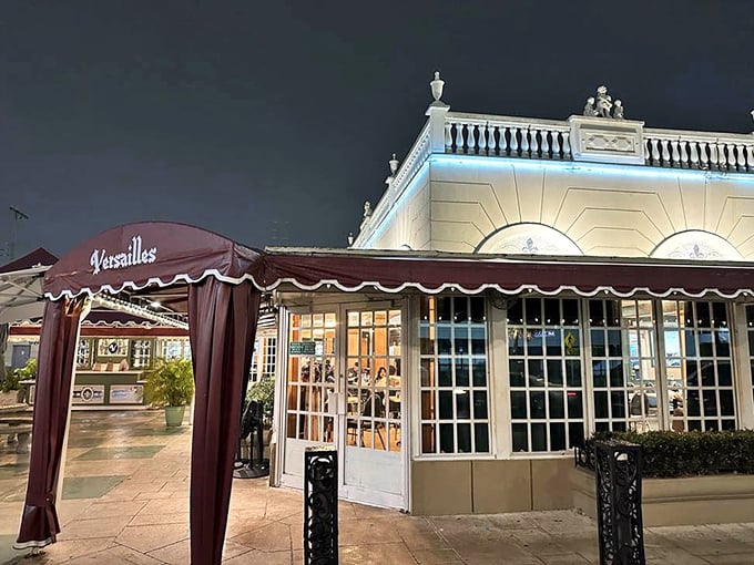 Outdoor seating for when Miami weather plays nice, complete with that classic awning charm.