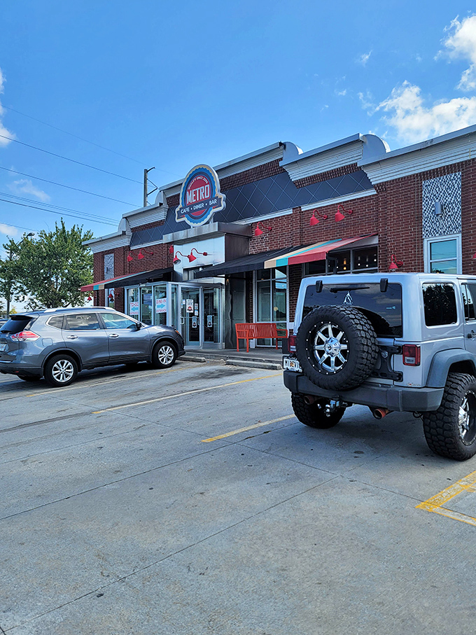 Even from the parking lot, Metro Cafe Diner beckons with promises of comfort food that will have you planning your next visit before leaving.