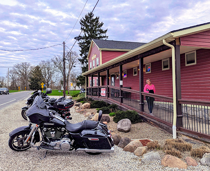 Even motorcyclists know – when you find barbecue this good, you park and stay awhile. The porch welcomes road warriors and Sunday drivers alike.
