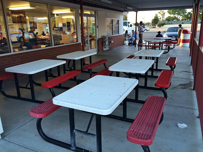 The outdoor seating area offers a front-row seat to California evenings and the perfect stage for that most sacred of activities&mdash;eating with your hands.