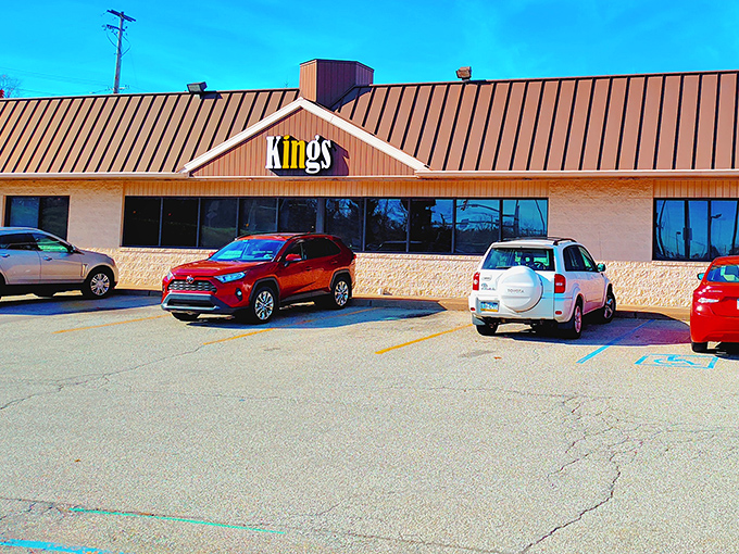 Ample parking means you'll never have to choose between a great meal and convenience.