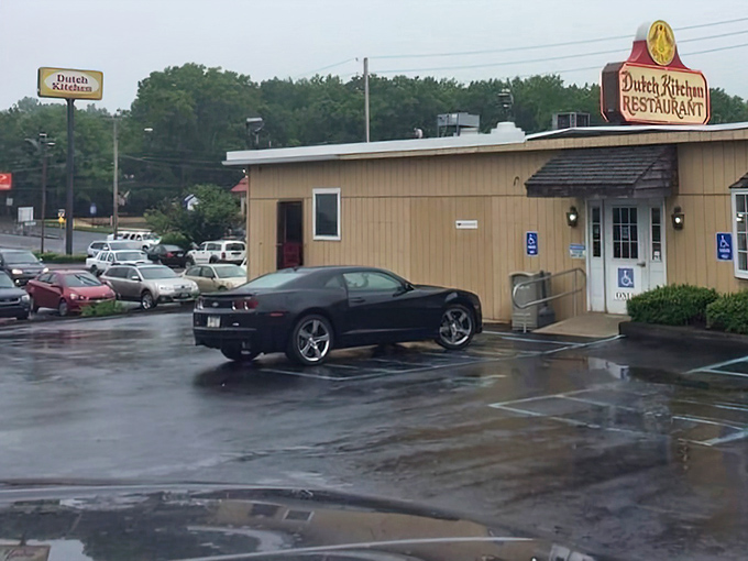 Even on rainy days, the parking lot fills up. When locals brave weather for meatloaf, you know you've found something special.