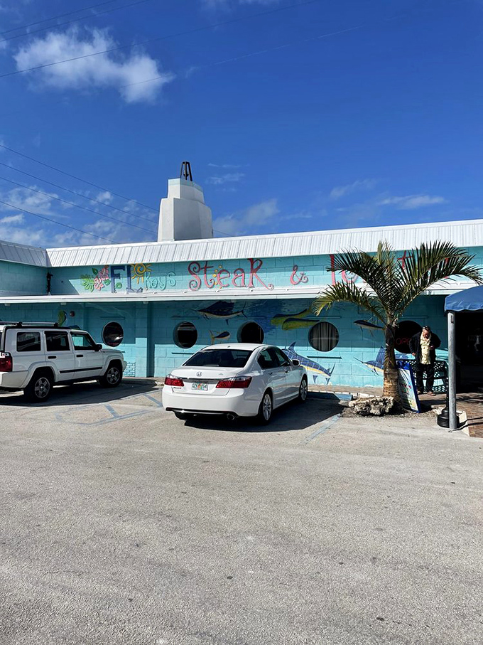 Even the parking lot continues the aquatic theme, as if to say, "The ocean experience begins the moment you turn off your engine."