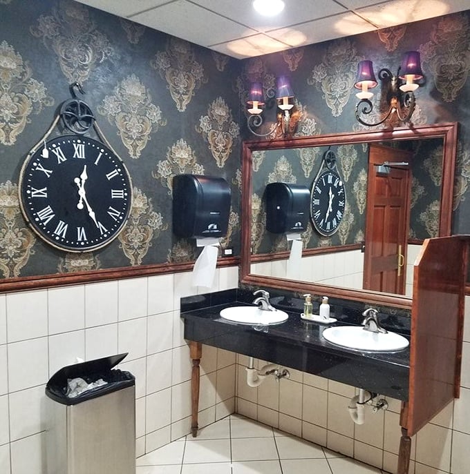 Even the restroom feels like it belongs in a design magazine. When a bathroom has a clock that elegant, you know the food will be extraordinary.
