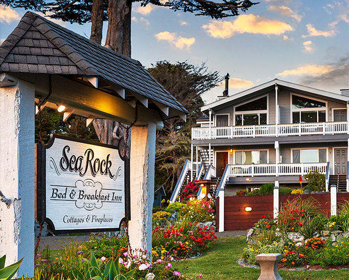 Sea Rock Inn delivers exactly what its name promises&mdash;ocean views from your pillow and the sound of waves as your alarm clock.