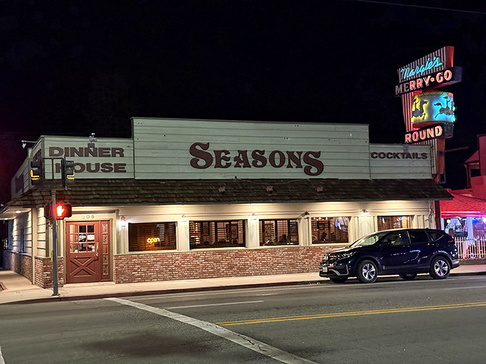 Seasons Restaurant glows like a beacon for hungry travelers. After dark, it's where stories of the day's adventures are swapped.
