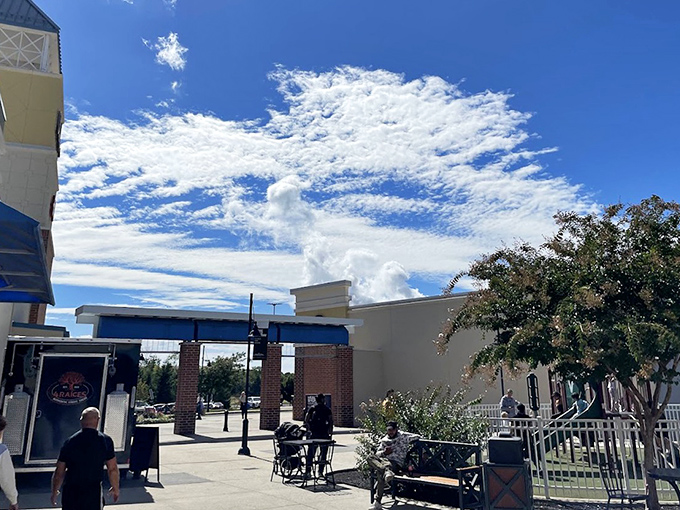 Wide walkways and even wider shopping possibilities under a perfect Pennsylvania sky. The calm before the shopping storm.