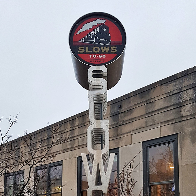 The vertical sign that's launched a thousand road trips. Like a barbecue lighthouse guiding hungry souls to smoky salvation.