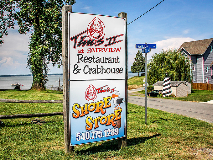The sign that's guided hungry travelers for years. "Restaurant & Crabhouse" &ndash; four simple words that promise delicious adventures ahead.