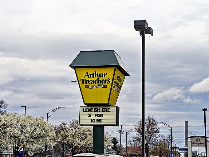 That distinctive lantern sign stands tall against Ohio skies, a beacon of hope for those seeking fish and chips salvation.