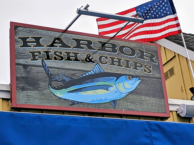 The sign that's guided hungry seafood pilgrims for years, flying the stars and stripes proudly. Like a lighthouse for your appetite.