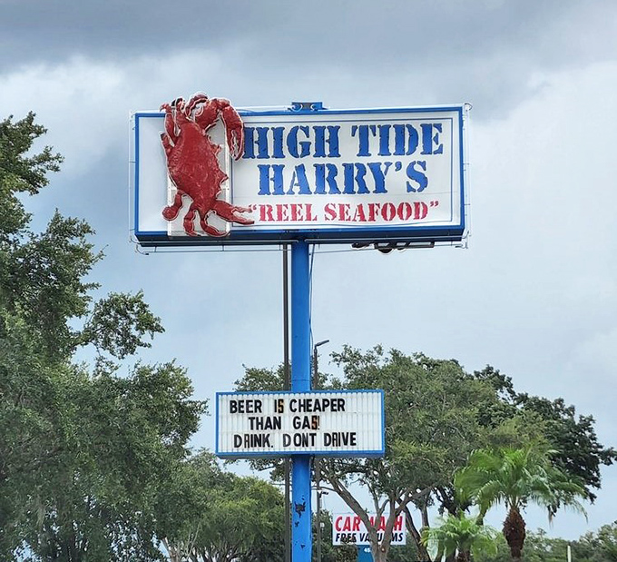 "Beer is cheaper than gas! Drink, don't drive" &ndash; a sign that delivers both humor and wisdom, much like the seafood inside delivers both quantity and quality.