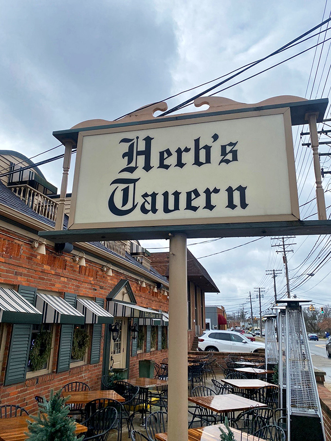 The sign stands as a beacon for hungry travelers &ndash; like a lighthouse, but instead of avoiding rocks, you're heading straight for deliciousness.