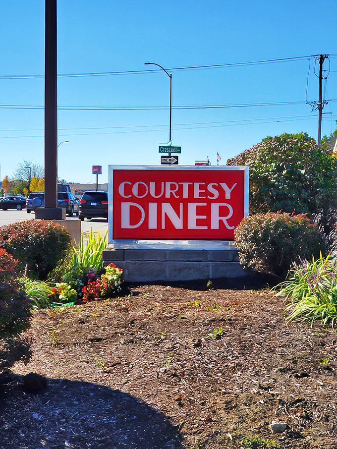 Not just a sign, but a landmark&mdash;the red Courtesy Diner logo has guided hungry travelers through St. Louis neighborhoods for generations.