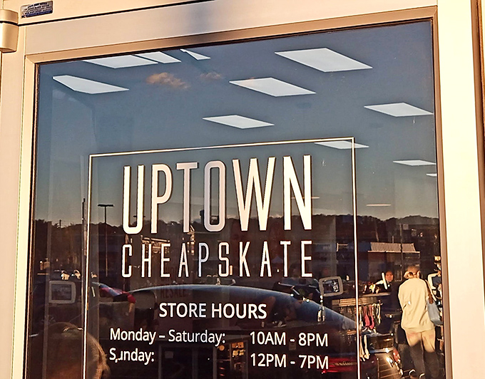 Store hours that accommodate both early birds and night owls. The hunt for fashion gold waits for no one.