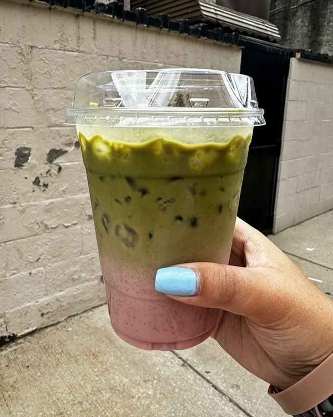 This two-toned matcha and strawberry drink isn't just refreshing&mdash;it's what happens when your beverage has both style and substance. Instagram, meet hydration.