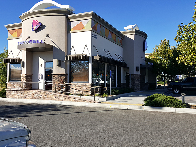 Fast food with mountain style. Even chain restaurants in Prescott seem to try a little harder with their architecture.