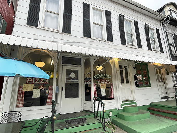 Vennari's Pizza's unassuming storefront hides what locals know well: sometimes the most memorable meals come from the most modest settings.