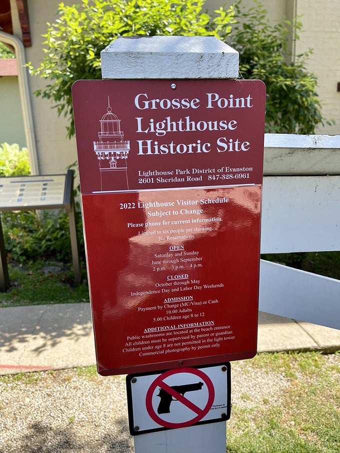 Even the rules sign has a certain charm&mdash;a reminder that this isn't just a pretty landmark but a carefully preserved piece of history.