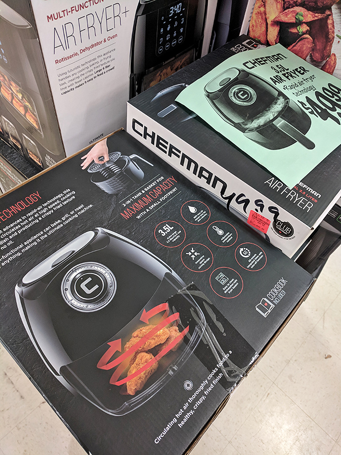 Air fryer paradise! Kitchen gadgets that promise healthier cooking and healthier bank accounts—the ultimate win-win for culinary adventurers.