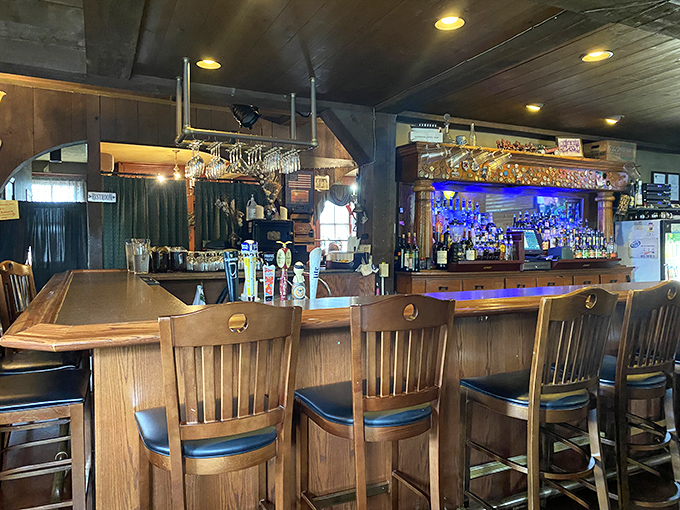 A bar counter that's witnessed decades of first dates, celebrations, and "just one more" promises&mdash;the heart of Harper's social scene.