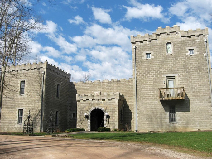 Blue skies create a perfect backdrop for Ravenwood's impressive towers and battlements&mdash;medieval architecture that somehow looks right at home in Ohio.