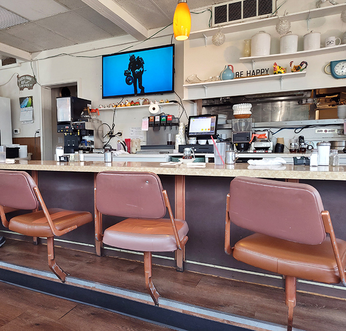 Counter seating: where solo diners become regulars, and the coffee keeps flowing as freely as the conversation.