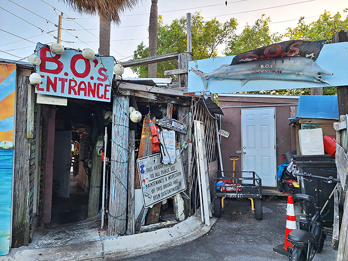 The entrance to seafood nirvana. Like walking through a portal to a place where calories don't count and time slows down.