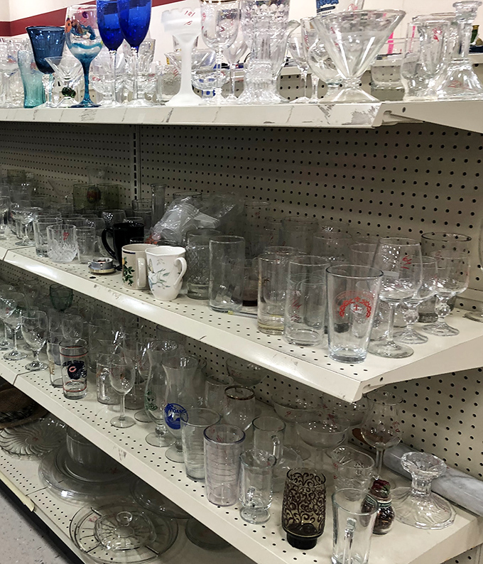 Crystal kingdom where every glass tells a story. From elegant stemware to quirky mugs, these vessels await new toasts and celebrations.