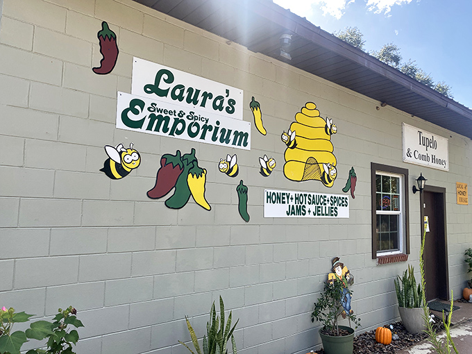 Laura's Sweet & Spicy Emporium brings artisanal honey and hot sauces to rural Florida. The bees on the sign aren't lying&mdash;this place is the buzz!