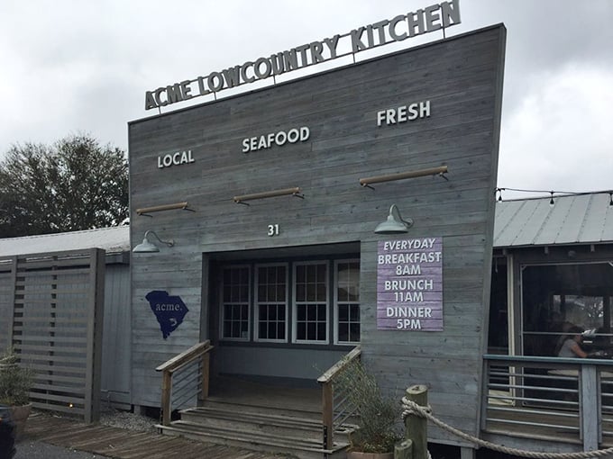 Even on cloudy days, Acme's exterior promises sunshine on a plate. That blue-painted building is like a lighthouse for hungry travelers.