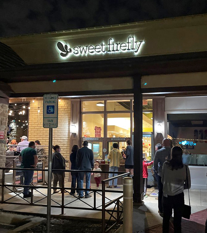 When the sun goes down, the line lights up. Night at Sweet Firefly proves Texans know good ice cream is worth waiting for&mdash;even after dark.