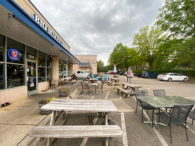 Picnic tables await the barbecue faithful, ready to host everything from first dates to family reunions&mdash;all united by the universal language of great food.
