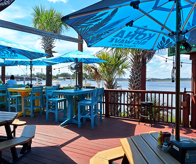 Waterfront dining that reminds you why people move to Florida in the first place &ndash; sun-dappled decks, gentle breezes, and endless water views.