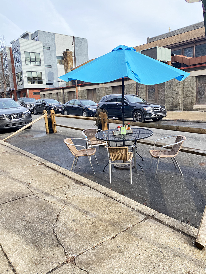 Outdoor seating under Philly skies. Because sometimes eggs Benedict tastes even better with a side of fresh air and people-watching.