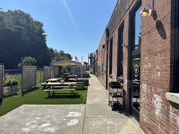 Where fresh air enhances smoky flavors. The outdoor seating area offers a chance to commune with nature while communing with barbecue.