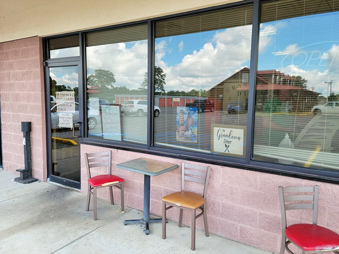 A humble outdoor seating area where, on nice days, the West Virginia breeze complements every bite. Al fresco dining, diner-style.