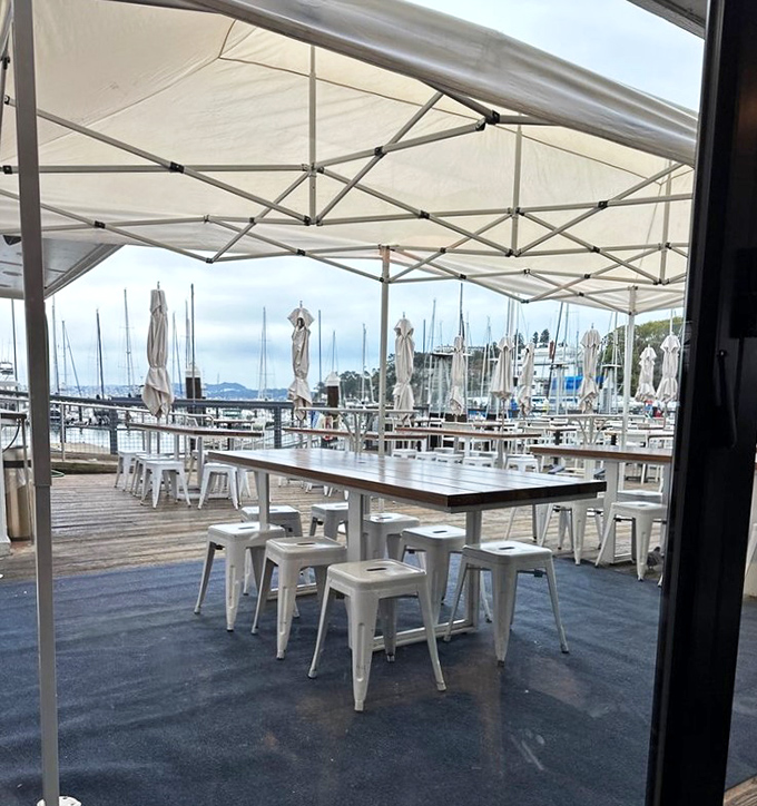 The outdoor deck isn't just seating&mdash;it's front-row tickets to the best show in town: San Francisco Bay in all its glory.