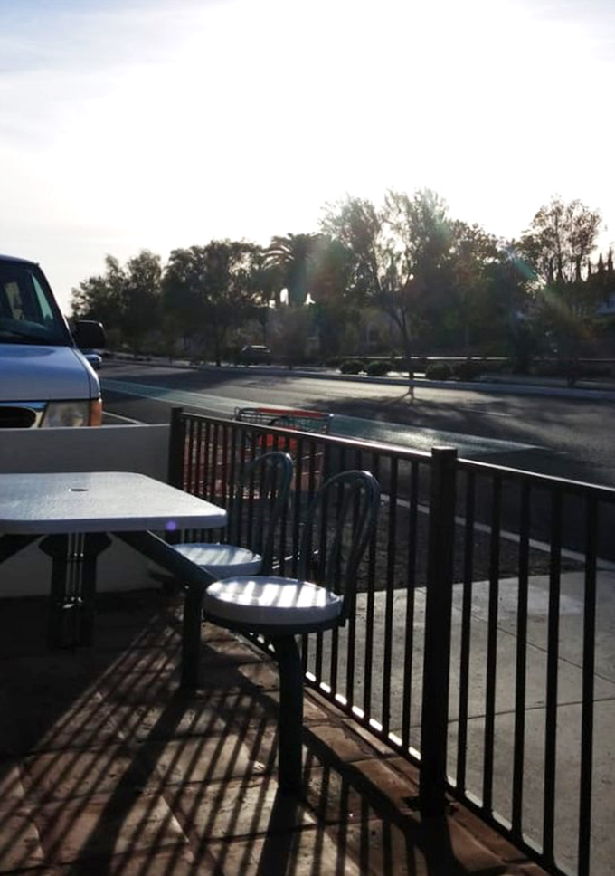 Outdoor seating for those who can't wait to dig in. Sometimes barbecue tastes even better with a side of sunshine.