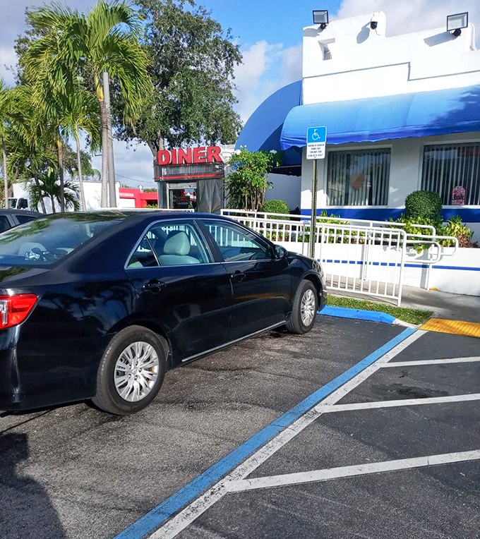 Palm trees and chrome&mdash;only in Florida can tropical paradise and retro Americana create such a perfect breakfast backdrop.