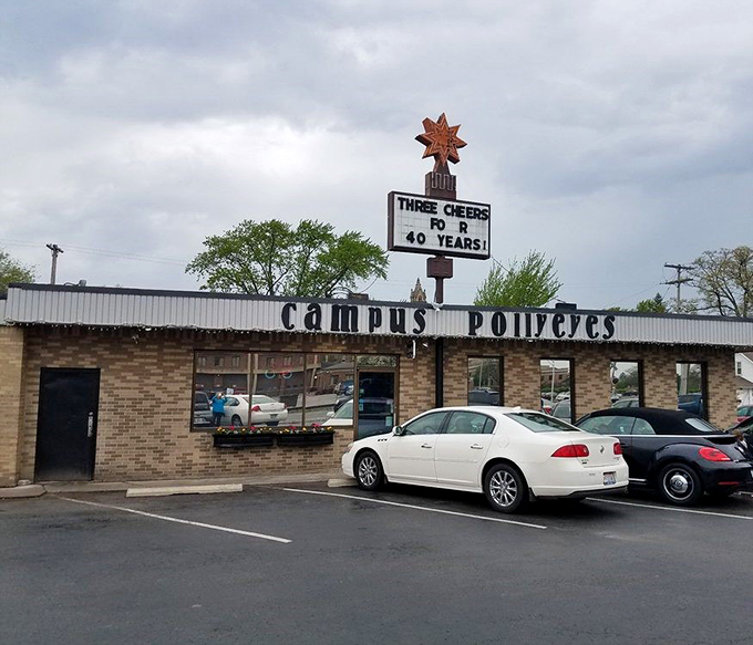 "Three Cheers For 40 Years" says it all. This beloved institution has been satisfying Bowling Green's cheese cravings through four decades of delicious consistency.