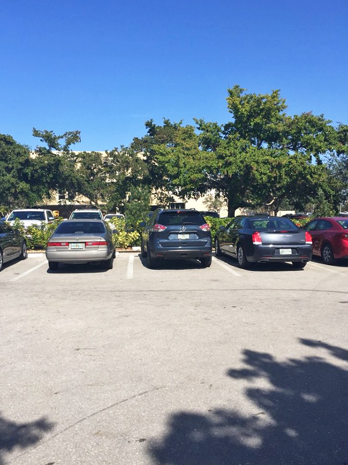A full parking lot&mdash;the universal sign of delicious food within. Where breakfast pilgrims gather before their journey to pancake enlightenment.