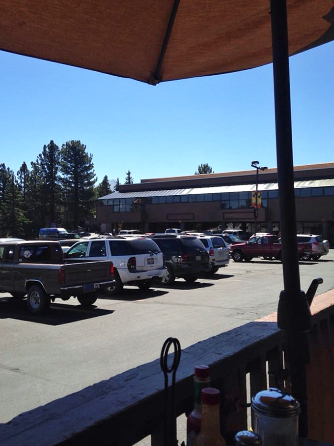 A packed parking lot tells you everything you need to know. In the restaurant world, there's no more honest review than a full house. 