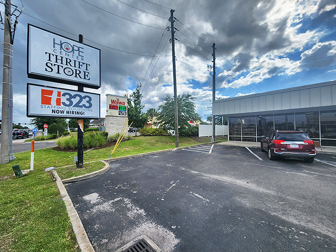 Ample parking means you can browse without watching the clock, a luxury in today's hurried world.