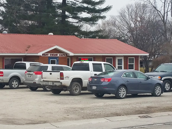 A packed parking lot tells the real story&mdash;when locals and travelers alike fill the spaces, you know you've found a place that delivers on its promises. The ultimate restaurant review.