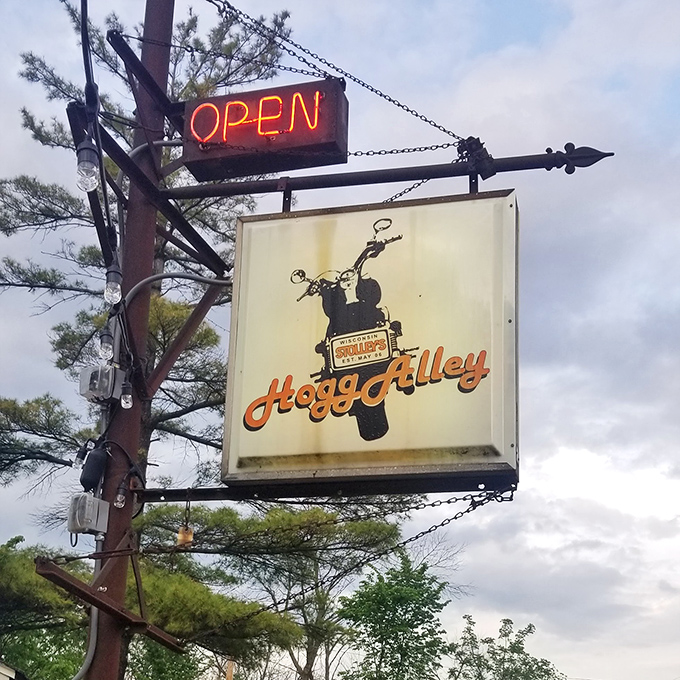The beacon that guides hungry travelers home. This vintage sign has likely witnessed generations of fish fry pilgrimages and celebration dinners.
